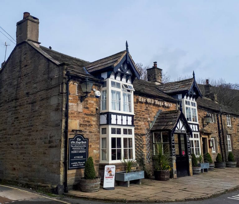 Grindslow Knoll Walk (via Ringing Roger) From Edale | 5.5-Mile Route ...