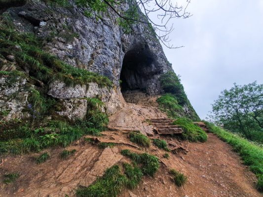 7 Cool Caves in the Peak District (You Can Visit For FREE) – Peak ...
