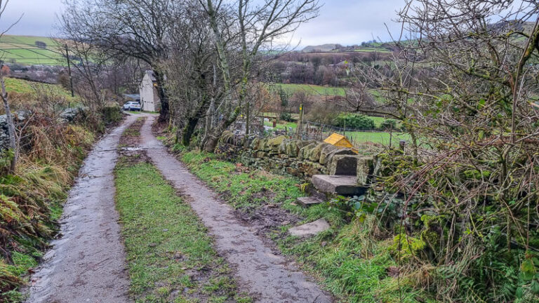 Harry Hut + Lantern Pike Trig Walk From Hayfield | 10-Mile Route – Peak ...