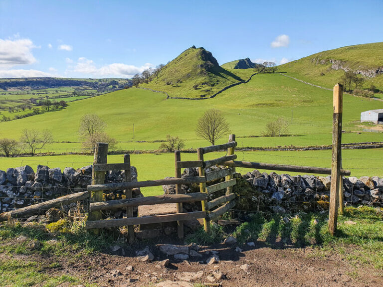 12 BEST Circular Walks in the Peak District – Peak District Walks