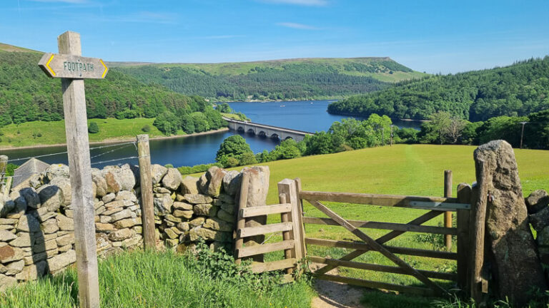 Win Hill + Crook Hill Walk From Ladybower Reservoir | 9-Mile Route ...