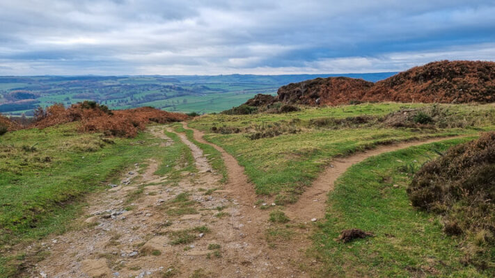Baslow Edge Short Walk From Baslow | 4-Mile Route – Peak District Walks
